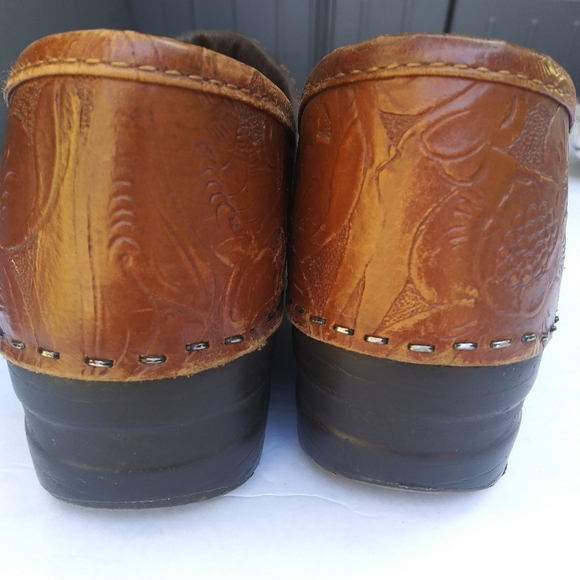 L.L. Bean | Shoes | Llbean Womans Brown Leather Clogs 6m | Poshmark